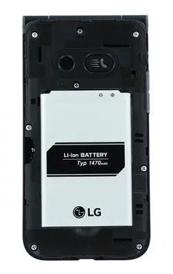 LG Classic Flip (L125DL) Review: A Reliable Feature Phone